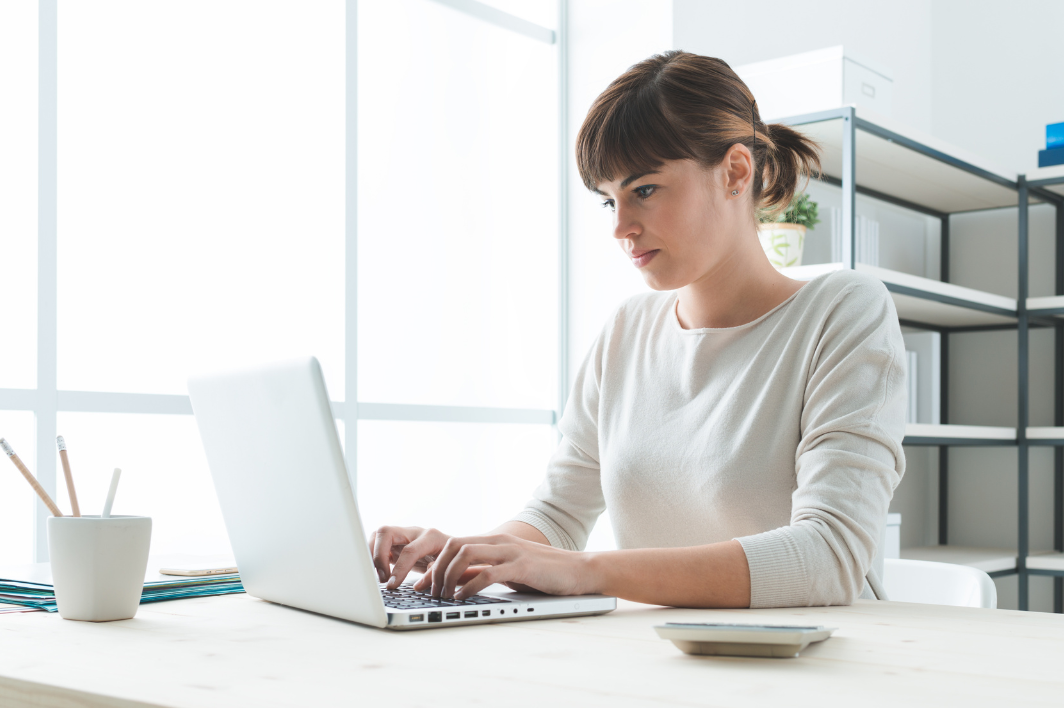 How to Work In a Flex Desk Environment Successfully