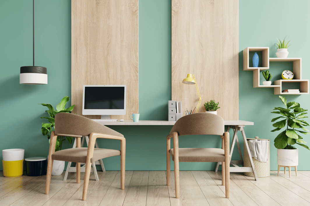 Desk Management in the Workplace: Roles & Responsibilities